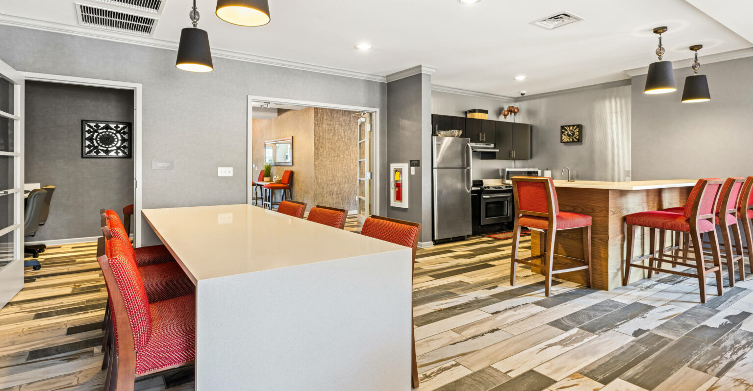 Beautiful apartments in Cranberry Township, PA | Eden Square